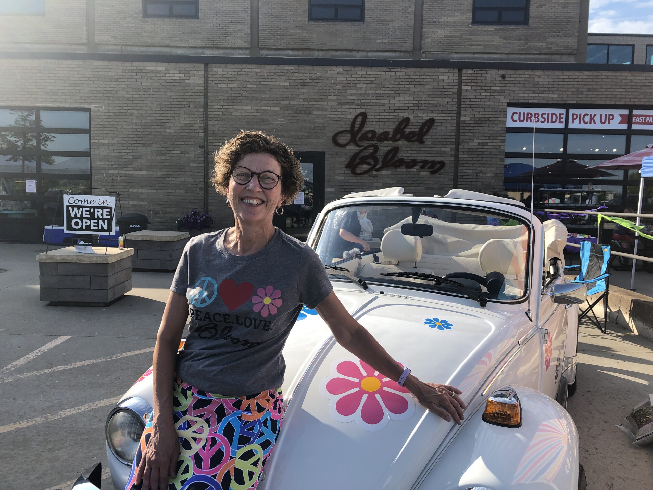 Isabel Bloom adds Hello Fall Fest to 60th anniversary events