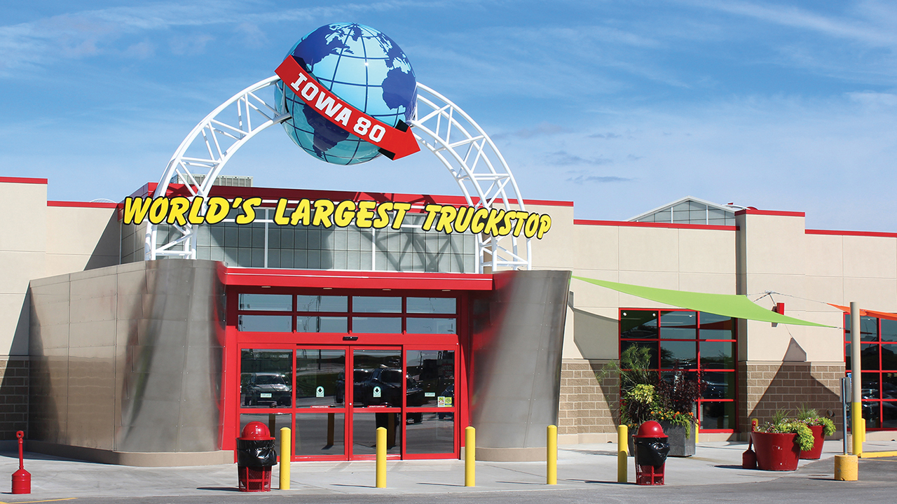Iowa 80 Truckstop hosts Hawkeye Meet & Greet