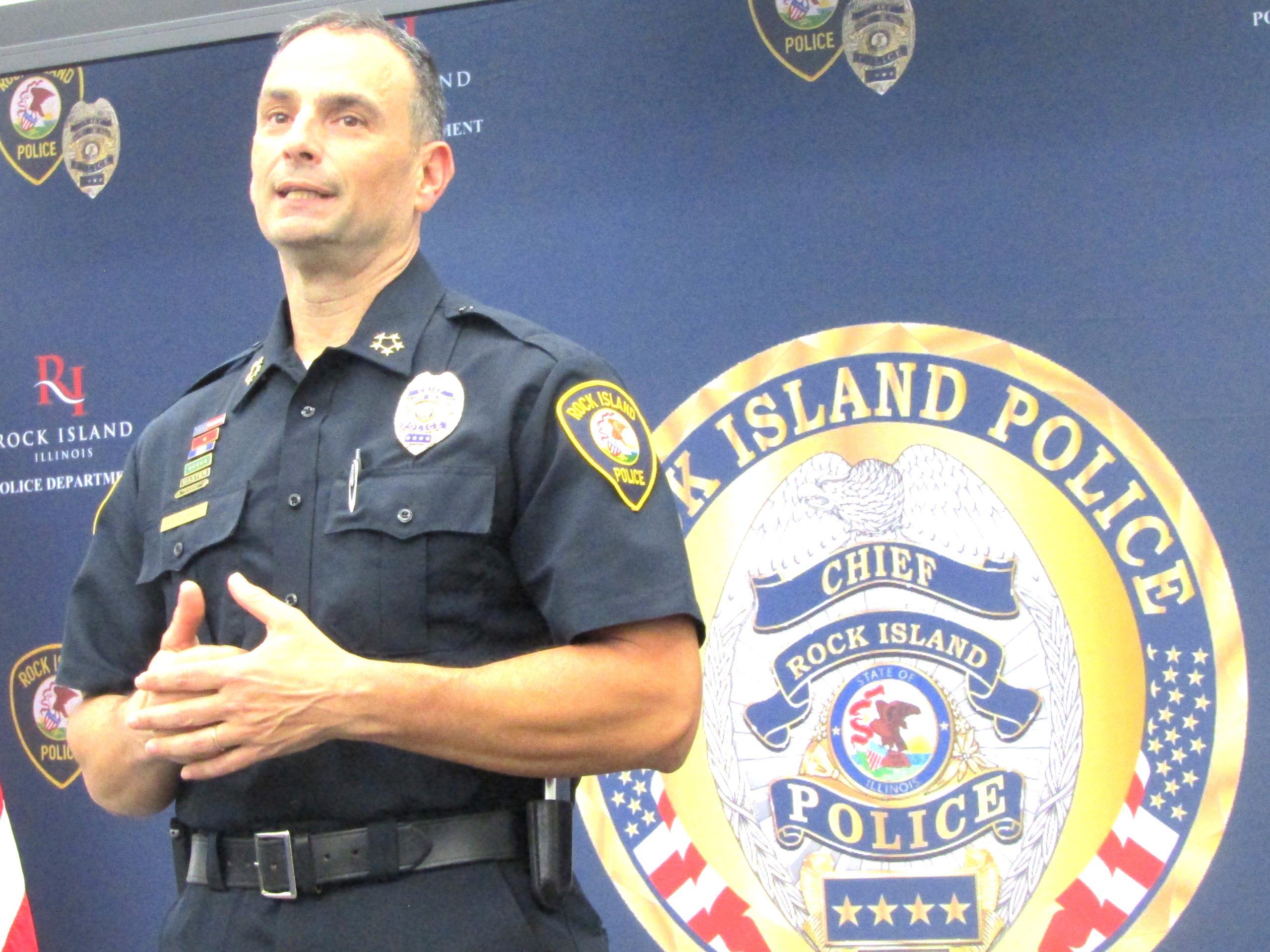 Community honors Rock Island’s retiring police chief