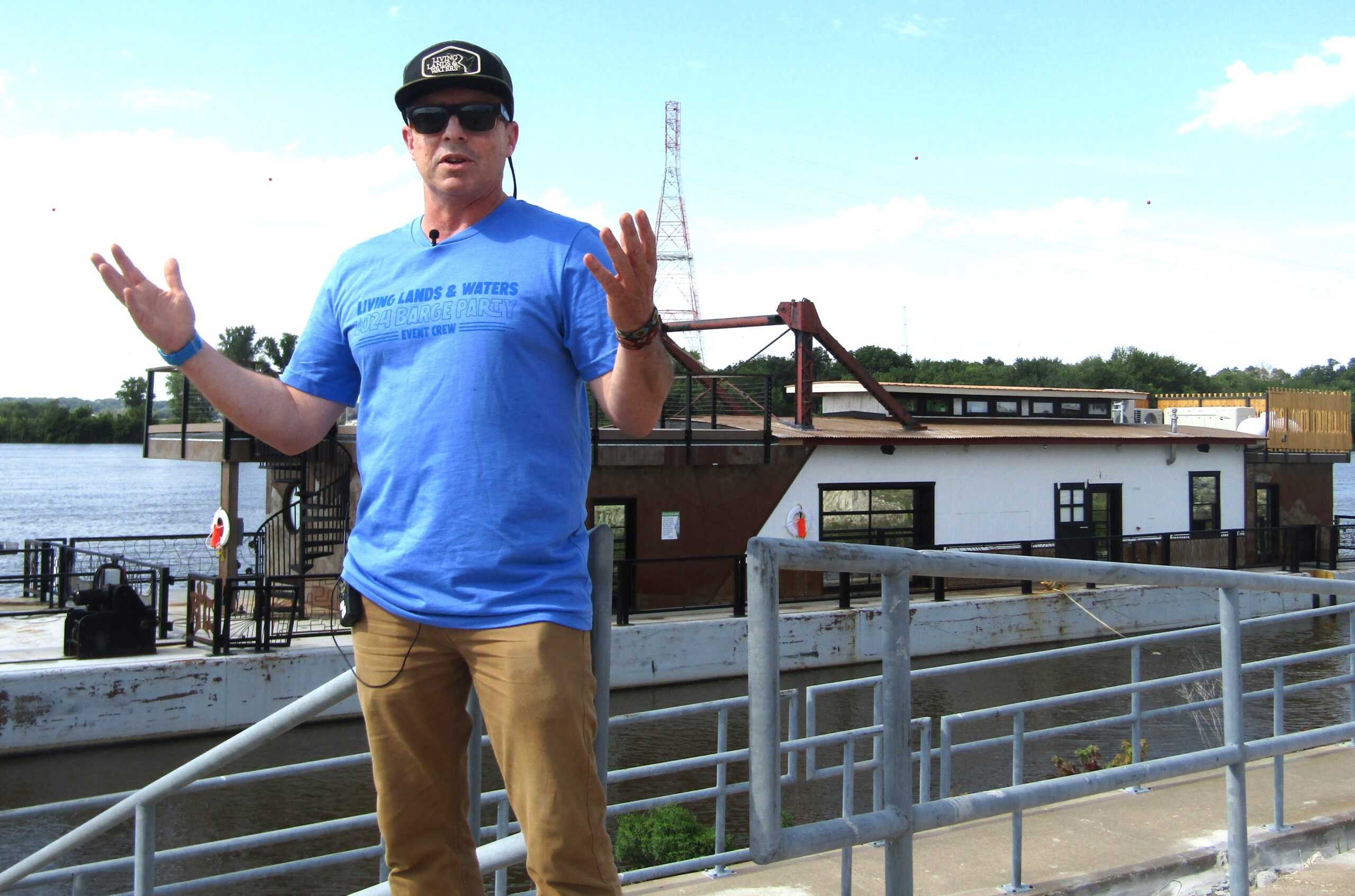 LLW Barge Party: Event showcases ‘people power’