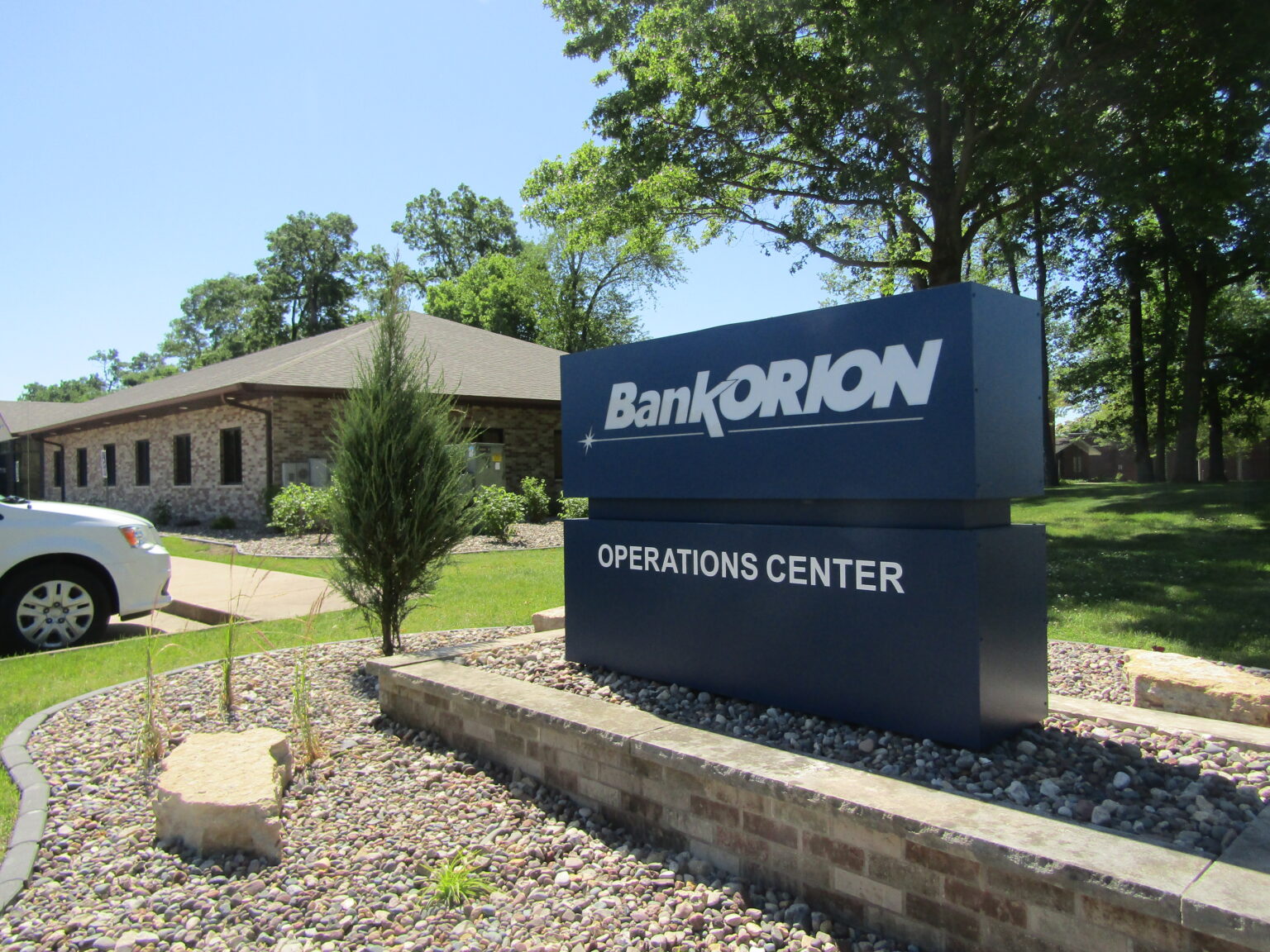 BankORION relocates operations center to East Moline
