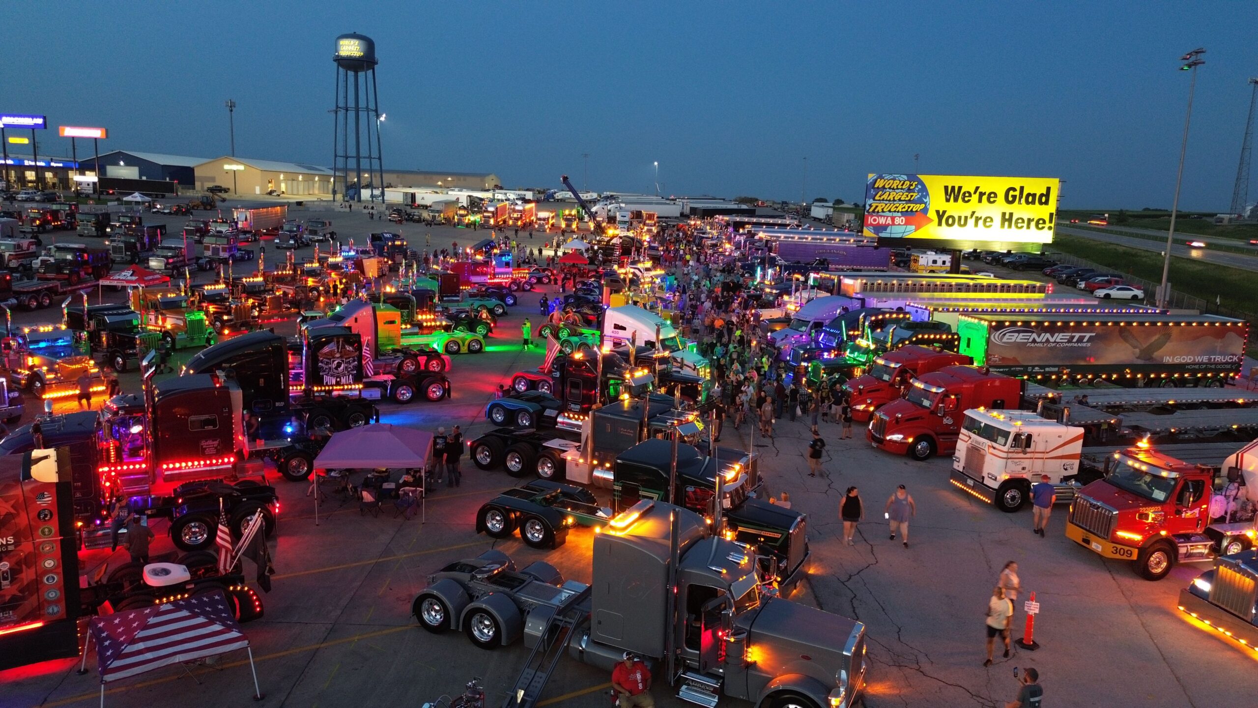 Iowa 80 Truckers Jamboree attracts 53,000 people