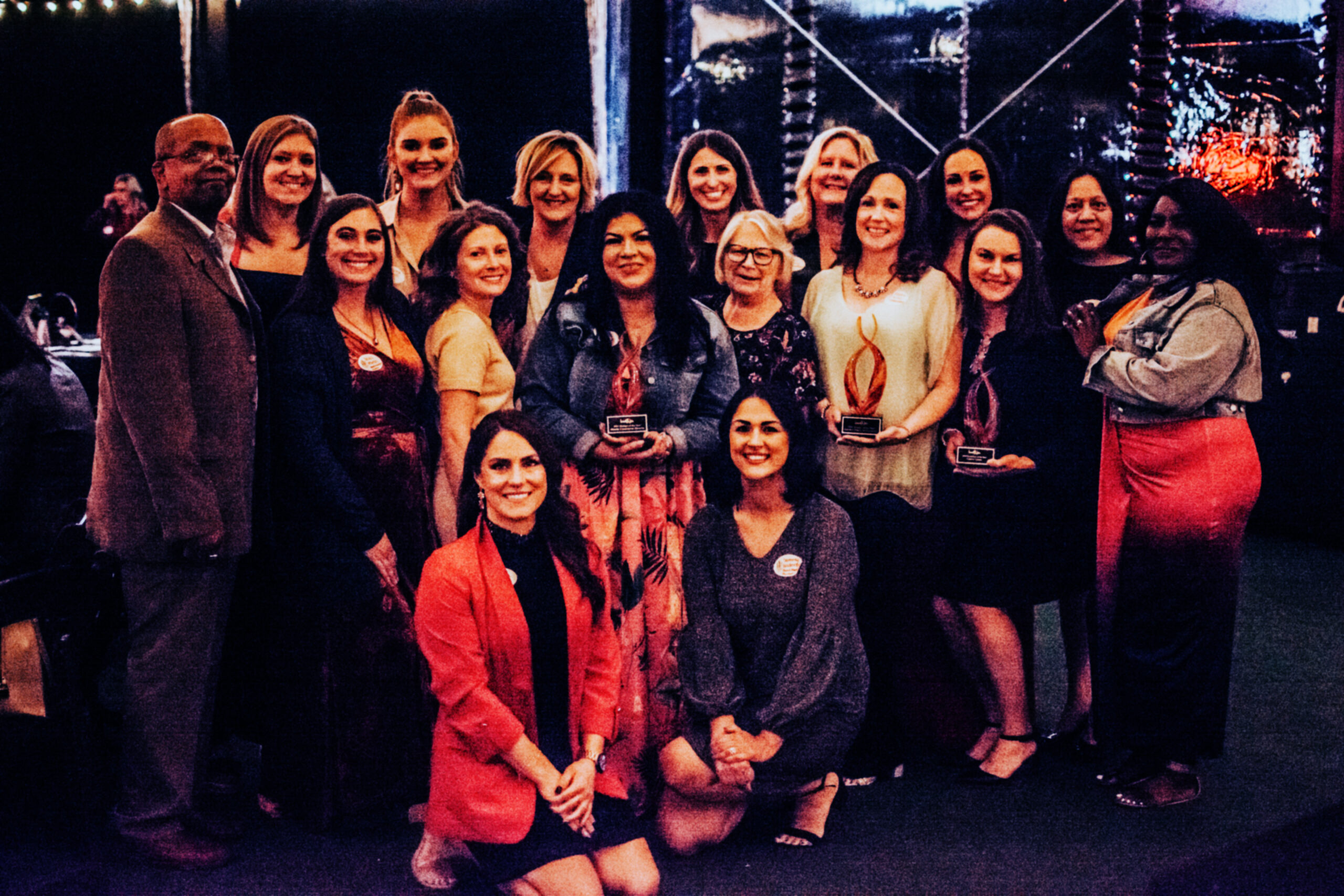 Lead(h)er celebrates 2024 Girl on Fire Award winners at Gala