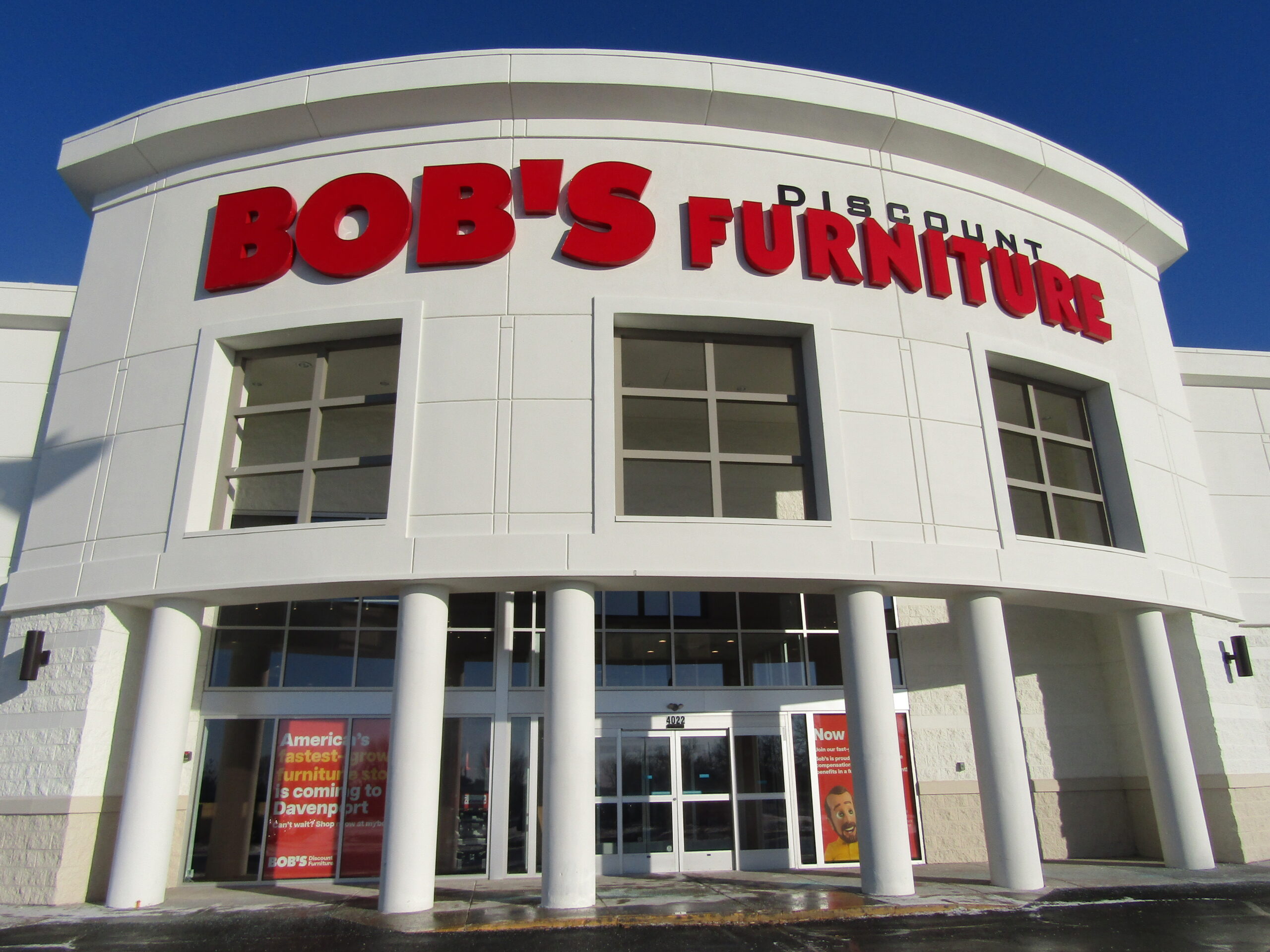 Bob’s Discount Furniture set to open in Davenport