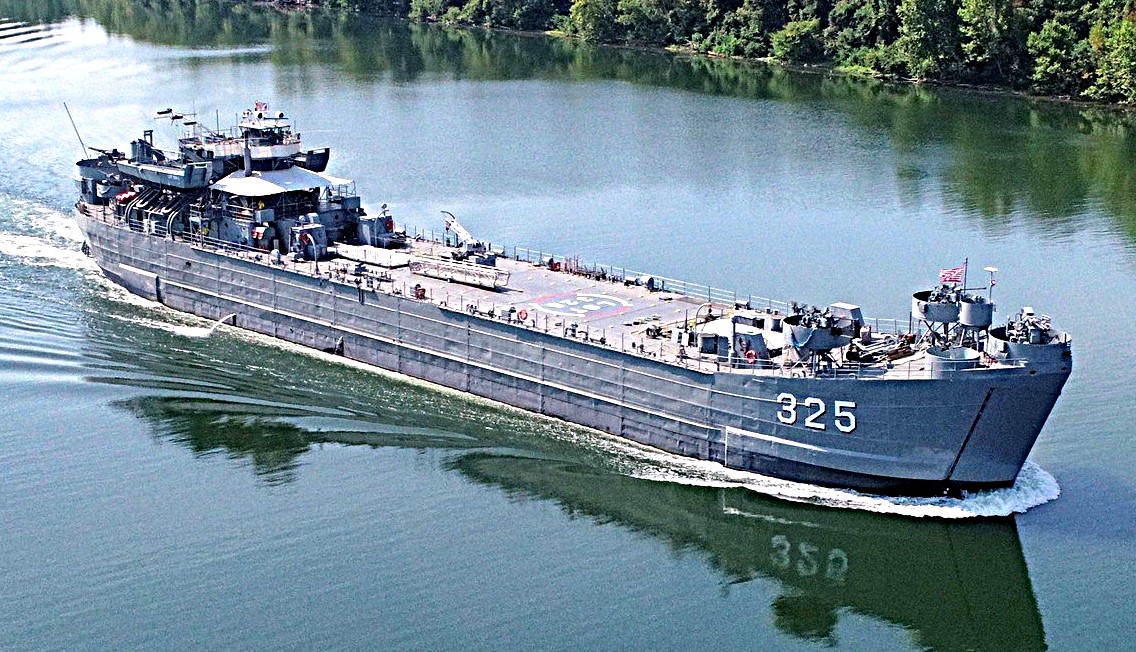 Muscatine to host World War II landing ship
