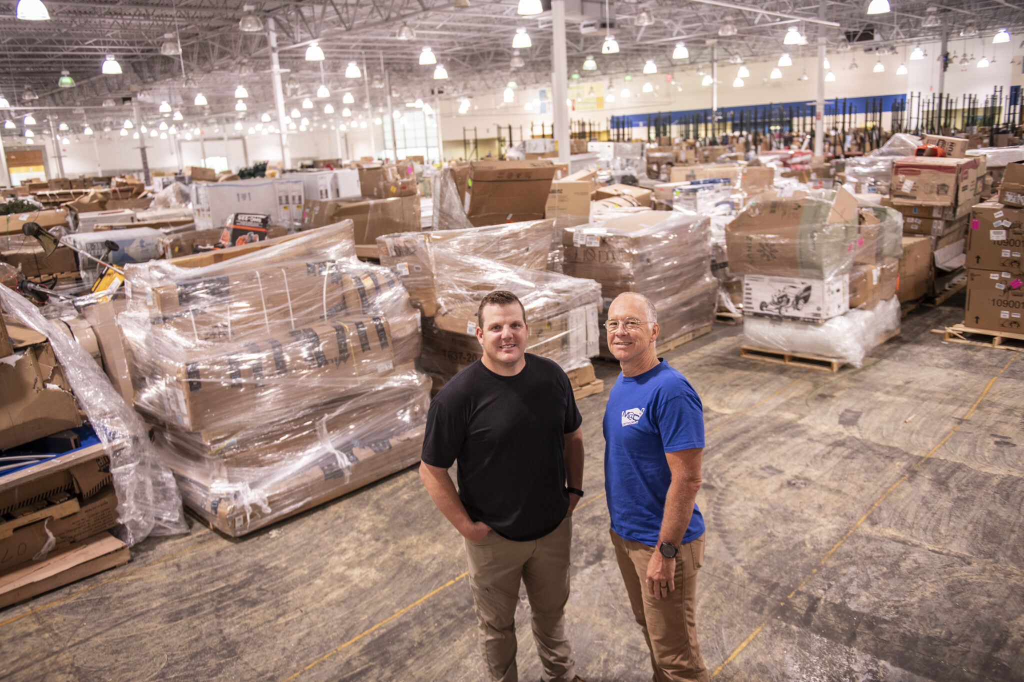 Online auction business MAC.BID opens in Davenport