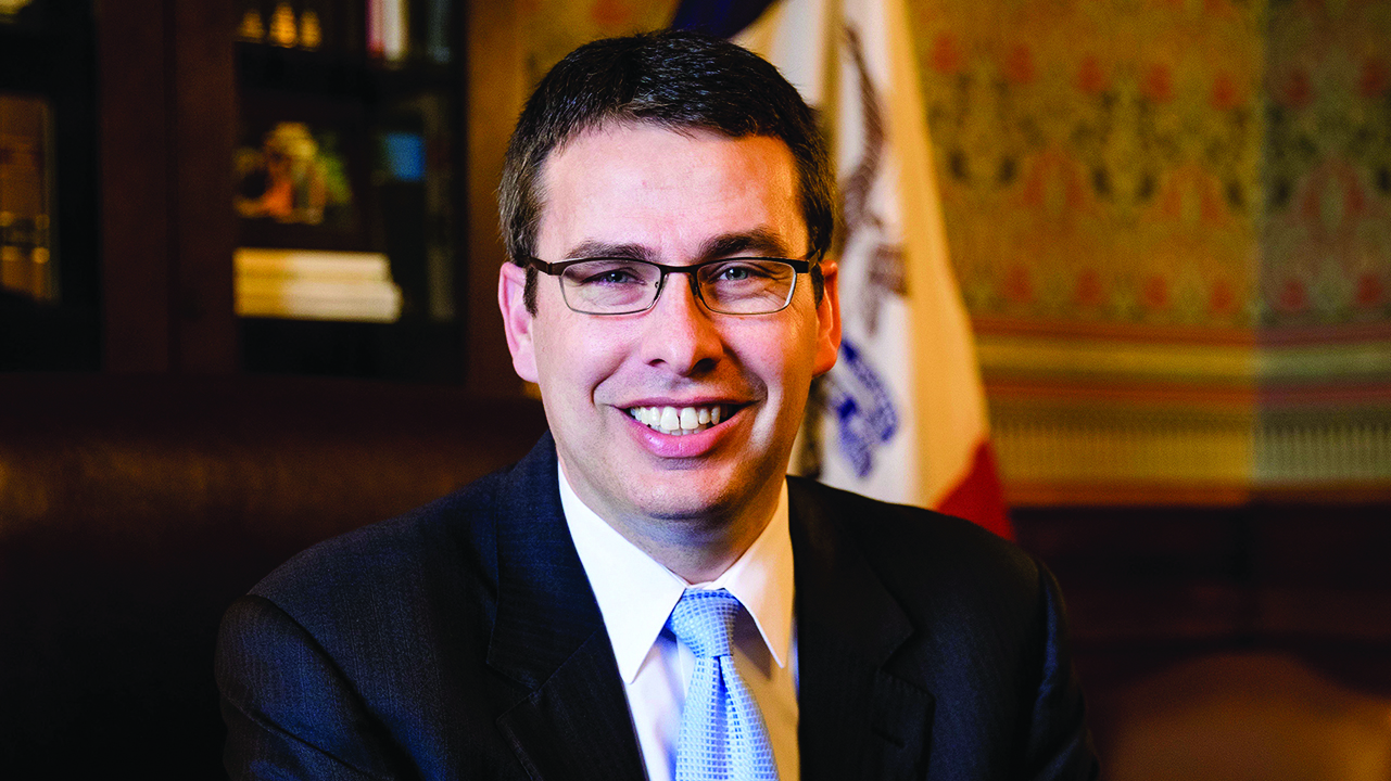 Iowa Treasurer Smith unveils new statewide ISave 529 Contest