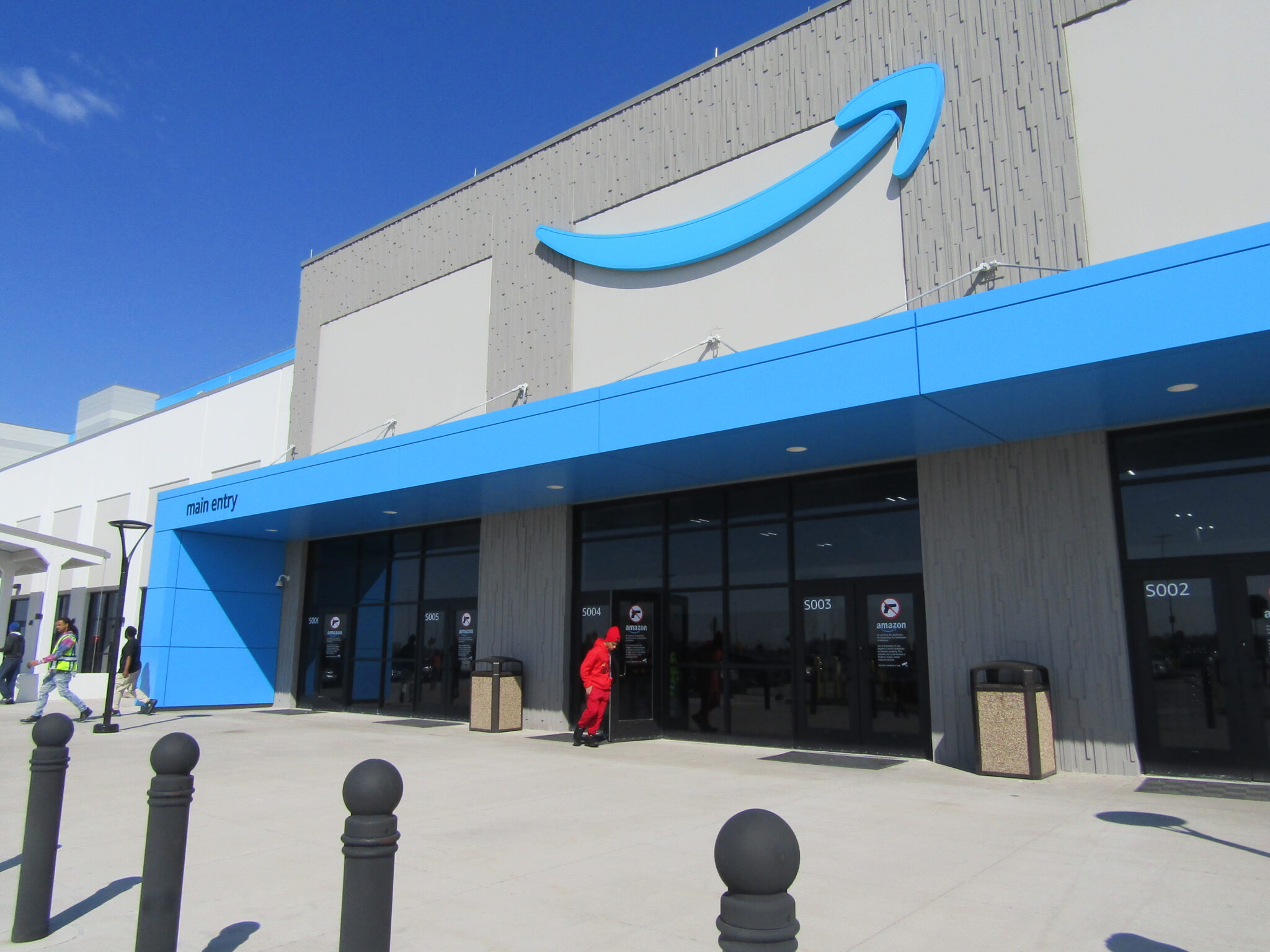 Amazon delivers ‘last-mile’ Davenport station