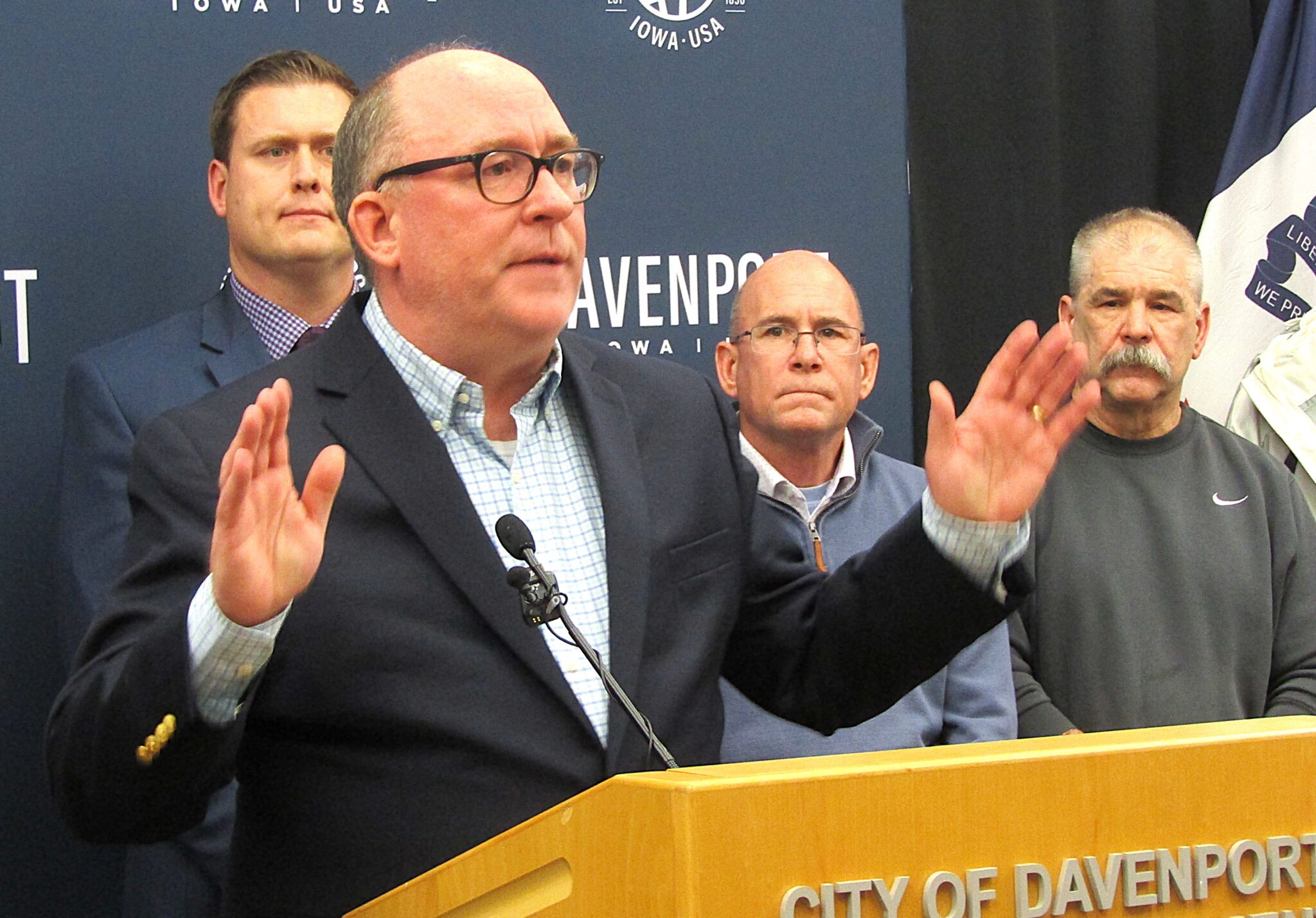 Mayor, council get set for big jobs in Davenport