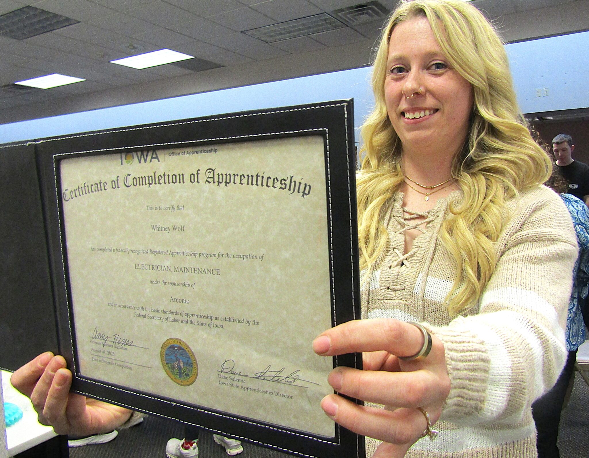 Arconic employees graduate from apprenticeship programs